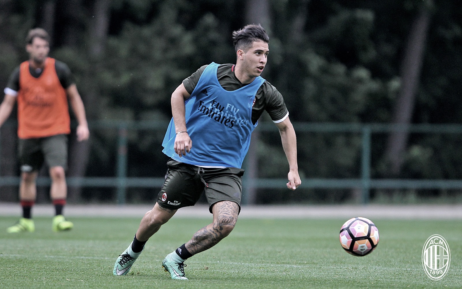 Calciomercato Milan, Josè Mauri in uscita: ecco le tre possibilità