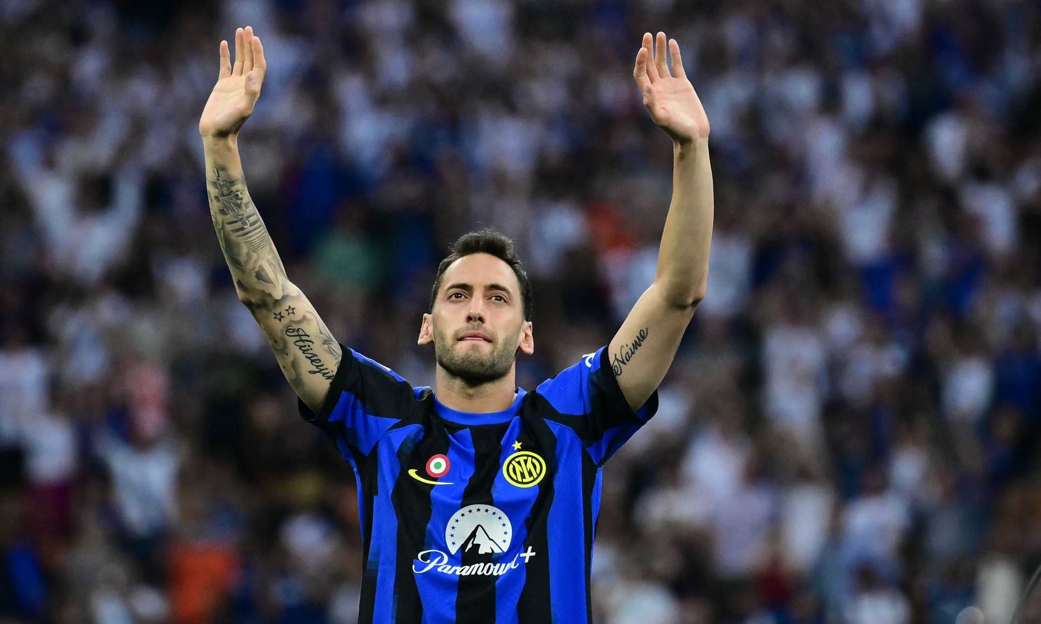 Inter-Milan, per Hakan Calhanoglu è diventato un incubo. Le parole
