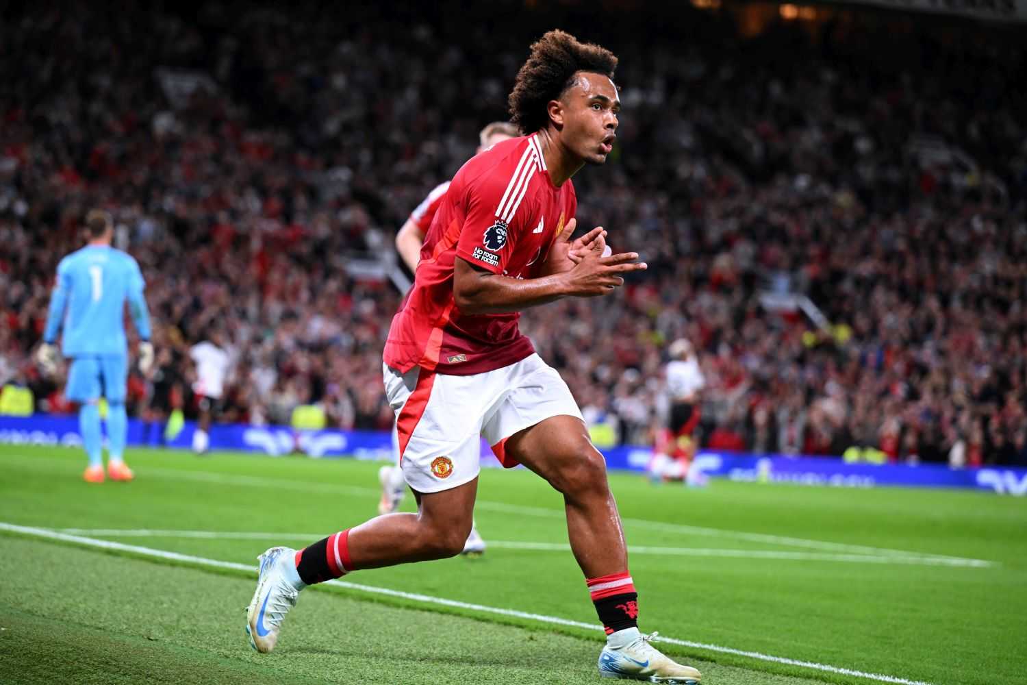 Calciomercato Milan Joshua Zirkzee Via Dallo United Moncada Prova Il