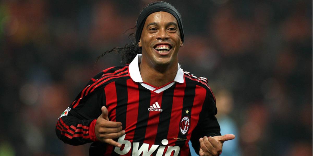 Milan, Ronaldihno innamorato di Rafael Leao: ecco cosa ha rivelato